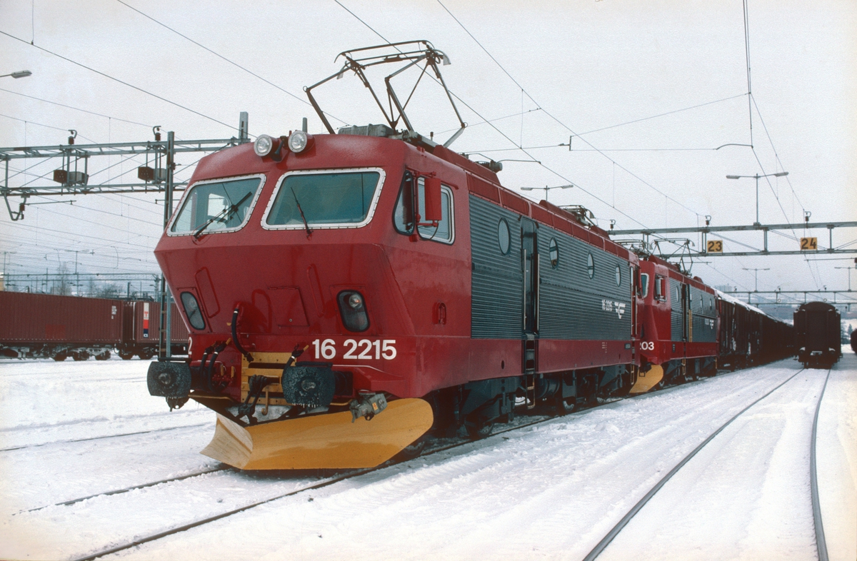 NSB godstog 5511 (Søndagstog Alnabru - Bergen) på Alnabru skiftestasjon ...