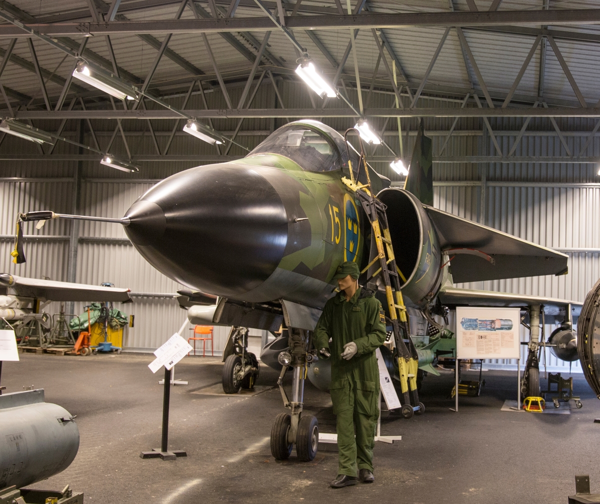 Flygplan - Flygvapenmuseum / DigitaltMuseum